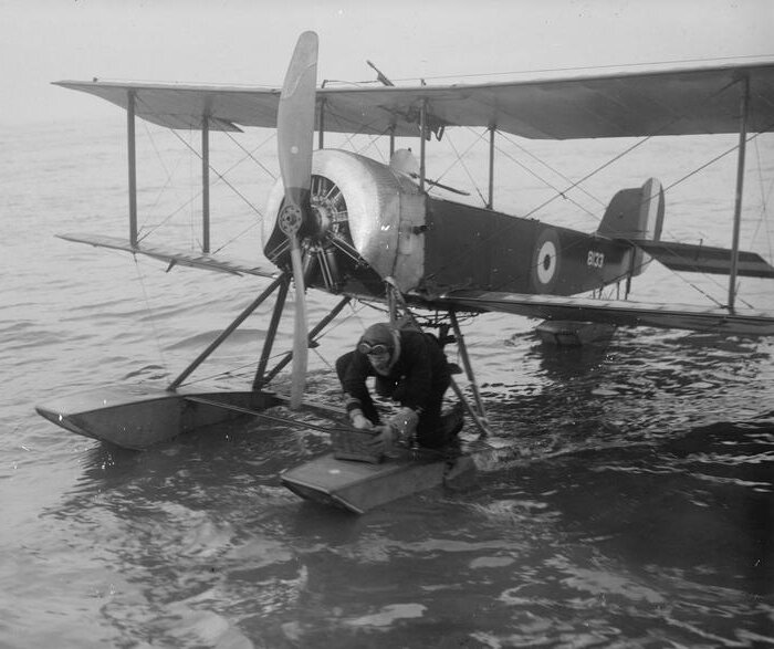 “Very Gallant Gentlemen:” The Pigeons of the Royal Naval Air Service ...